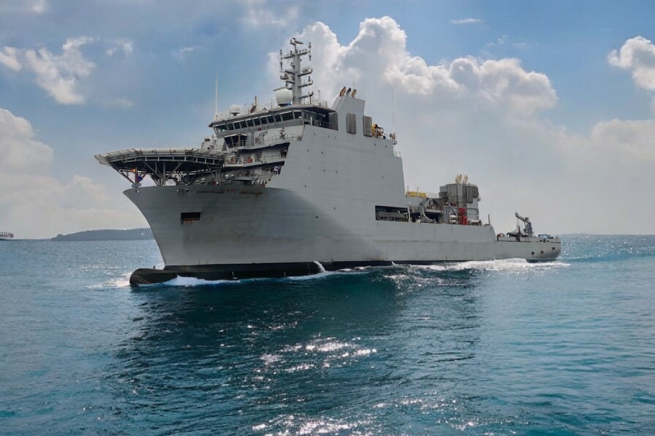 INS Nistar : భారత నౌకాదళంలో చేరిన డీప్ సీ రెస్క్యూ నౌక 'నిస్తార్'
